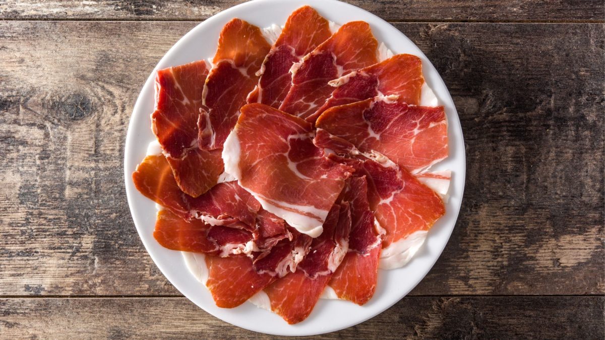 El jamón serrano Duroc: Un manjar que deleitará tus sentidos